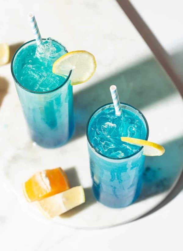 Blue Mocktail: Beautiful, Easy, and Refreshing - Mocktail.net