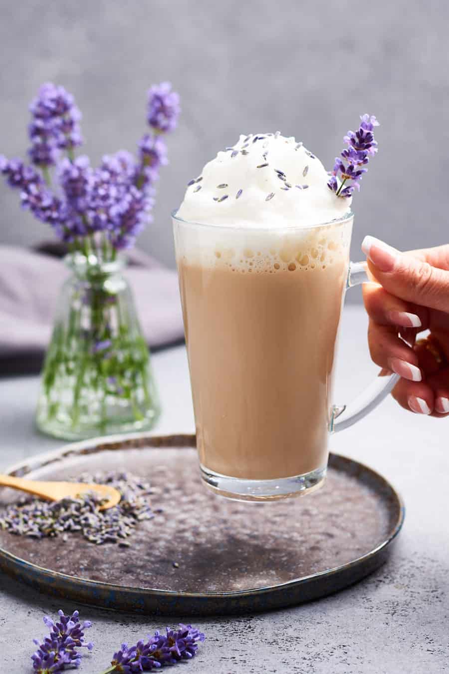 Homemade Lavender Latte Recipe - Mocktail.net